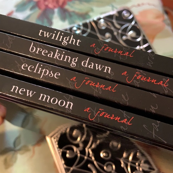 twilight | Office | 525 Twilight Saga Set Of 4 Journals | Poshmark